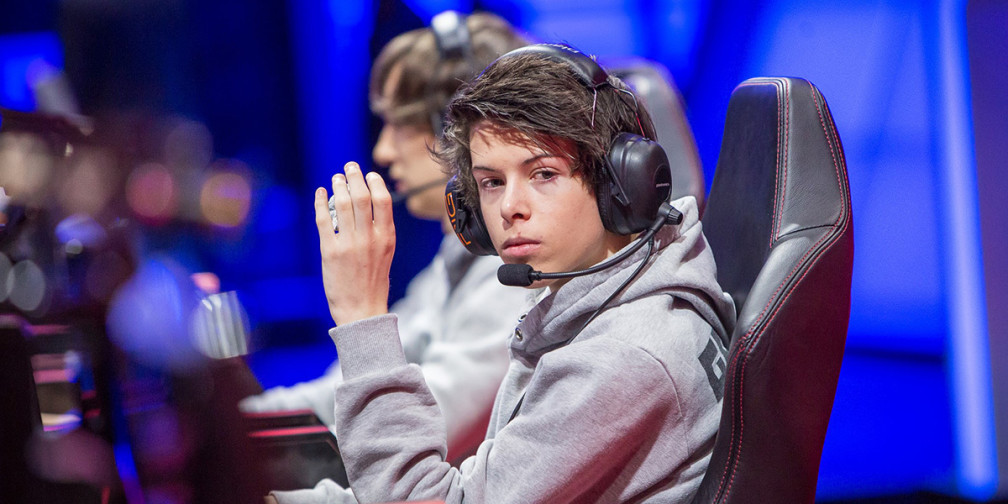 Betsy ”Riot’s losing a lot by making the game so team-focused” | E-sport